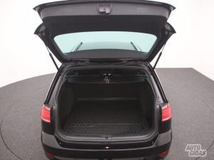 Black Volkswagen Golf 2020 in Vilnius, with an engine capacity of 1.50 L and mileage of 219 thousand km for 11699 €, photo 37 on AUTOMOTO.COM.LV