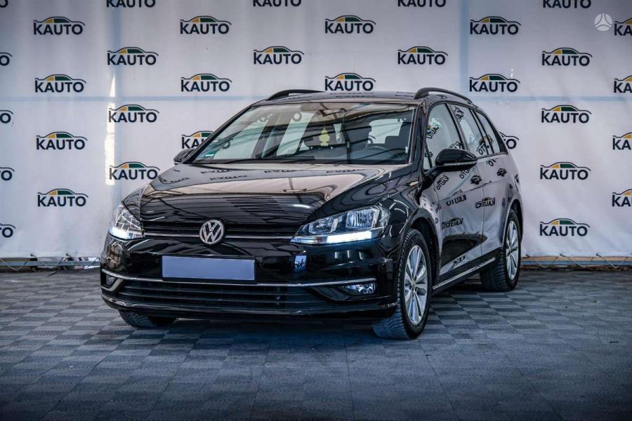 Melns Volkswagen Golf 2020 Kauņa, ar dzinēja tilpumu 1.00 L un nobraukumu 194 tūkst. km par 9490 €, foto 1 vietnē AUTOMOTO.COM.LV