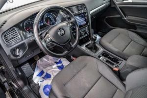 Melns Volkswagen Golf 2020 Kauņa, ar dzinēja tilpumu 1.00 L un nobraukumu 194 tūkst. km par 9490 €, foto 6 vietnē AUTOMOTO.COM.LV