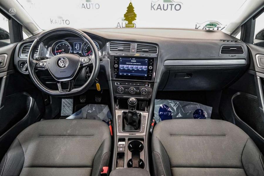 Melns Volkswagen Golf 2020 Kauņa, ar dzinēja tilpumu 1.00 L un nobraukumu 194 tūkst. km par 9490 €, foto 9 vietnē AUTOMOTO.COM.LV