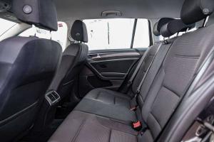 Melns Volkswagen Golf 2020 Kauņa, ar dzinēja tilpumu 1.00 L un nobraukumu 194 tūkst. km par 9490 €, foto 10 vietnē AUTOMOTO.COM.LV