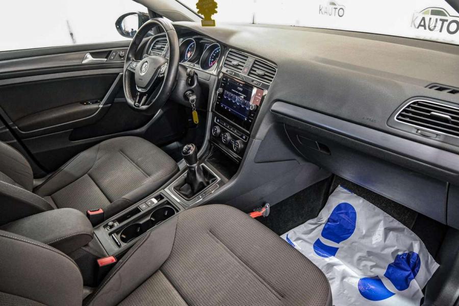 Melns Volkswagen Golf 2020 Kauņa, ar dzinēja tilpumu 1.00 L un nobraukumu 194 tūkst. km par 9490 €, foto 12 vietnē AUTOMOTO.COM.LV