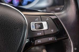 Melns Volkswagen Golf 2020 Kauņa, ar dzinēja tilpumu 1.00 L un nobraukumu 194 tūkst. km par 9490 €, foto 16 vietnē AUTOMOTO.COM.LV