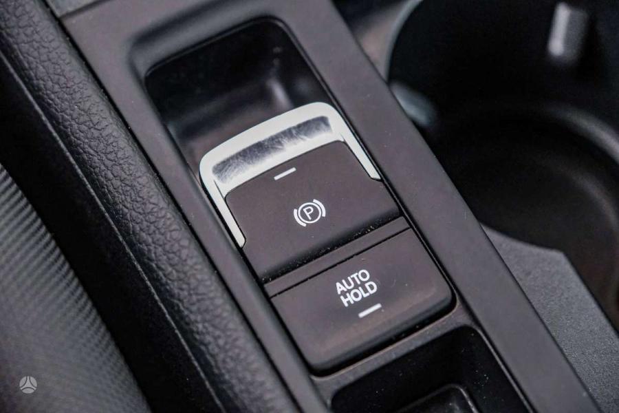 Melns Volkswagen Golf 2020 Kauņa, ar dzinēja tilpumu 1.00 L un nobraukumu 194 tūkst. km par 9490 €, foto 22 vietnē AUTOMOTO.COM.LV
