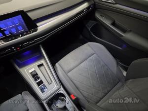 Melns Volkswagen Golf 2021 Tallina, ar dzinēja tilpumu 1.50 L un nobraukumu 86 tūkst. km par 18900 €, foto 18 vietnē AUTOMOTO.COM.LV
