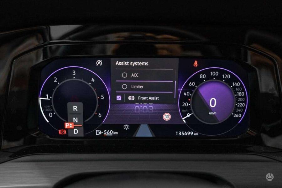 Black Volkswagen Golf 2021 in Vilnius, with an engine capacity of 2.00 L and mileage of 135 thousand km for 18200 €, photo 13 on AUTOMOTO.COM.LV