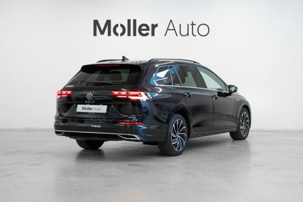 Black Volkswagen Golf 2021 in Vilnius, with an engine capacity of 2.00 L and mileage of 135 thousand km for 18200 €, photo 7 on AUTOMOTO.COM.LV