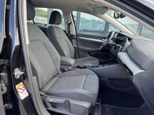Melns Volkswagen Golf 2021 Viļņa, ar dzinēja tilpumu 1.00 L un nobraukumu 187 tūkst. km par 12950 €, foto 9 vietnē AUTOMOTO.COM.LV