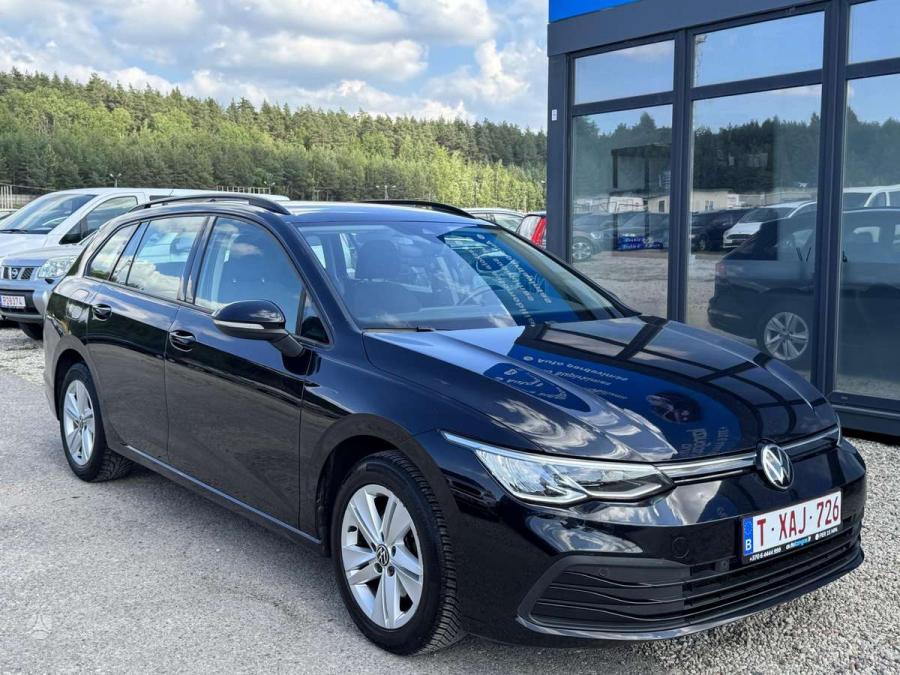 Black Volkswagen Golf 2021 in Vilnius, with an engine capacity of 1.00 L and mileage of 187 thousand km for 10950 €, photo 3 on AUTOMOTO.COM.LV