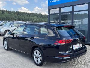 Black Volkswagen Golf 2021 in Vilnius, with an engine capacity of 1.00 L and mileage of 187 thousand km for 10950 €, photo 5 on AUTOMOTO.COM.LV