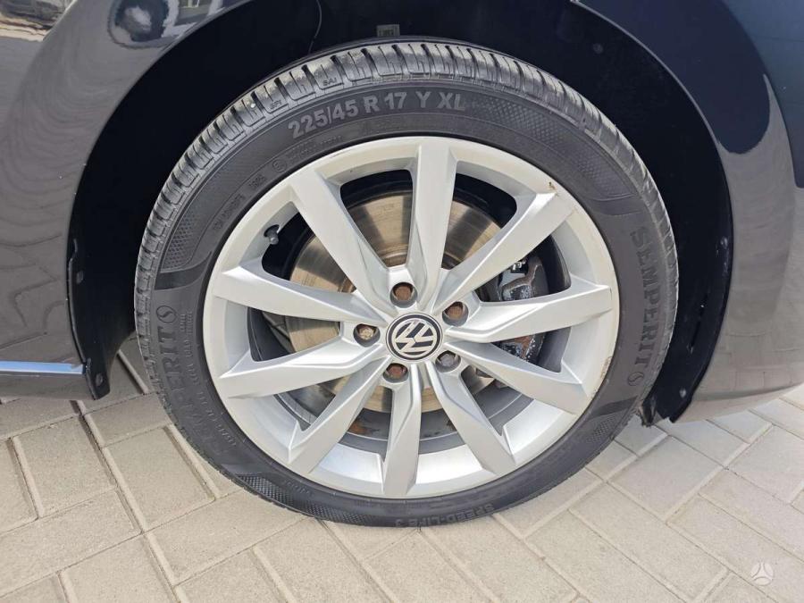 Melns Volkswagen Golf 2021 Kauņa, ar dzinēja tilpumu 1.97 L un nobraukumu 279 tūkst. km par 11200 €, foto 17 vietnē AUTOMOTO.COM.LV