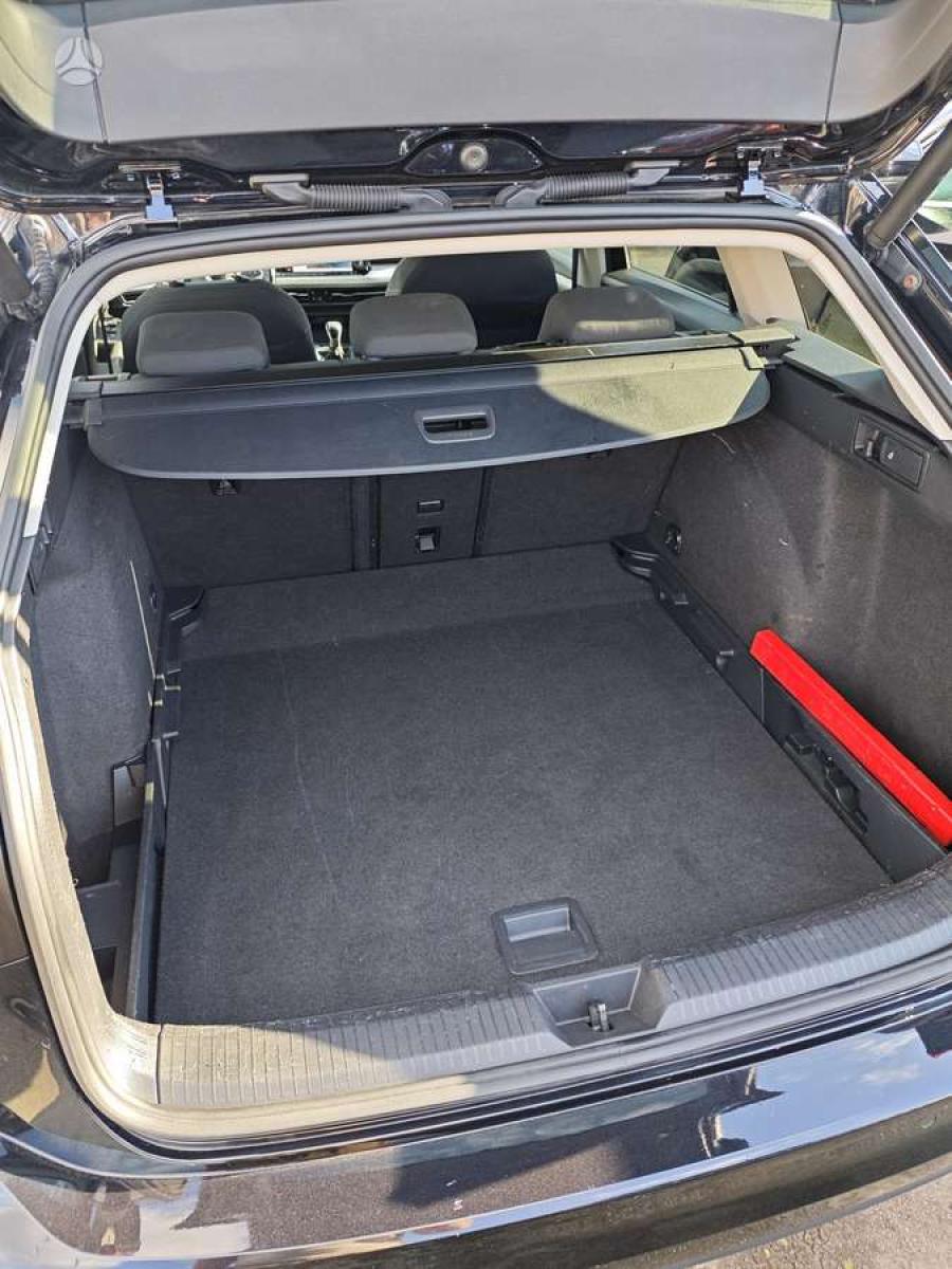 Melns Volkswagen Golf 2021 Kauņa, ar dzinēja tilpumu 1.97 L un nobraukumu 279 tūkst. km par 11200 €, foto 23 vietnē AUTOMOTO.COM.LV