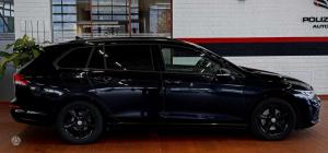 Black Volkswagen Golf 2021 in Kaunas, with an engine capacity of 1.97 L and mileage of 226 thousand km for 12900 €, photo 7 on AUTOMOTO.COM.LV