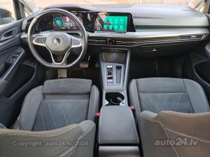 Melns Volkswagen Golf 2022 Tallina, ar dzinēja tilpumu 2.00 L un nobraukumu 204 tūkst. km par 15750 €, foto 12 vietnē AUTOMOTO.COM.LV