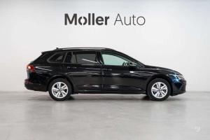Black Volkswagen Golf 2022 in Vilnius, with an engine capacity of 2.00 L and mileage of 158 thousand km for 15900 €, photo 5 on AUTOMOTO.COM.LV