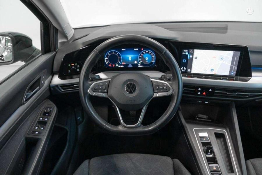 Black Volkswagen Golf 2022 in Vilnius, with an engine capacity of 2.00 L and mileage of 158 thousand km for 15900 €, photo 10 on AUTOMOTO.COM.LV