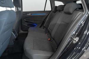 Black Volkswagen Golf 2022 in Vilnius, with an engine capacity of 2.00 L and mileage of 158 thousand km for 15900 €, photo 21 on AUTOMOTO.COM.LV