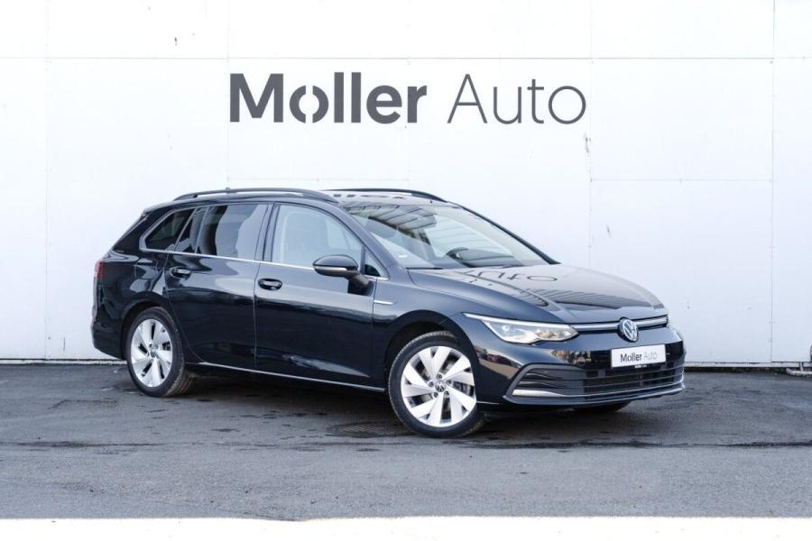 Black Volkswagen Golf 2022 in Riga, with an engine capacity of 2.00 L and mileage of 139 thousand km for 17450 €, photo 3 on AUTOMOTO.COM.LV