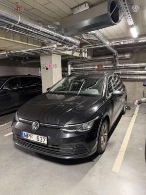 Black Volkswagen Golf 2023 in Vilnius, with an engine capacity of 1.00 L and mileage of 41 thousand km for 20000 €, photo 2 on AUTOMOTO.COM.LV