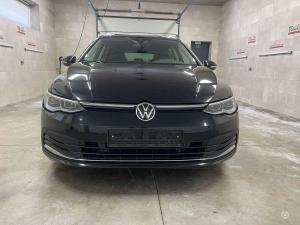 Black Volkswagen Golf 2023 in Marijampole, with an engine capacity of 1.00 L and mileage of 89 thousand km for 15972 €, photo 3 on AUTOMOTO.COM.LV