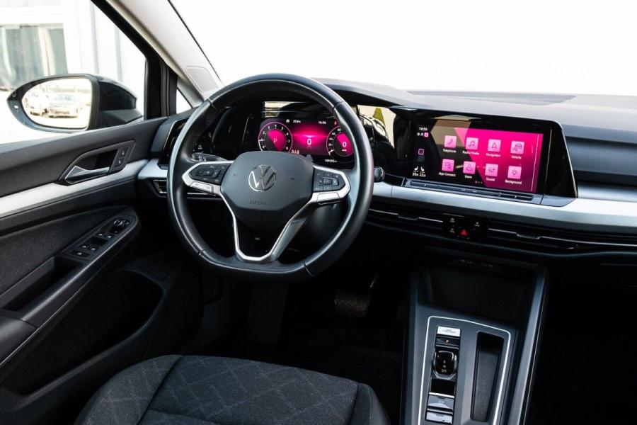 Melns Volkswagen Golf 2023 Rīga, ar dzinēja tilpumu 1.50 L un nobraukumu 159 tūkst. km par 17900 €, foto 10 vietnē AUTOMOTO.COM.LV