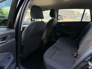 Black Volkswagen Golf 2023 in Kaunas, with an engine capacity of 1.00 L and mileage of 159 thousand km for 14200 €, photo 14 on AUTOMOTO.COM.LV