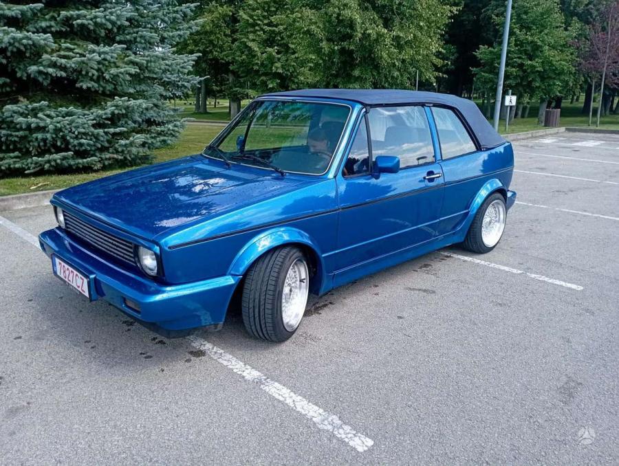 Zils Volkswagen Golf 1980 Kalvarija, ar dzinēja tilpumu 1.46 L un nobraukumu 183 tūkst. km par 4999 €, foto 1 vietnē AUTOMOTO.COM.LV