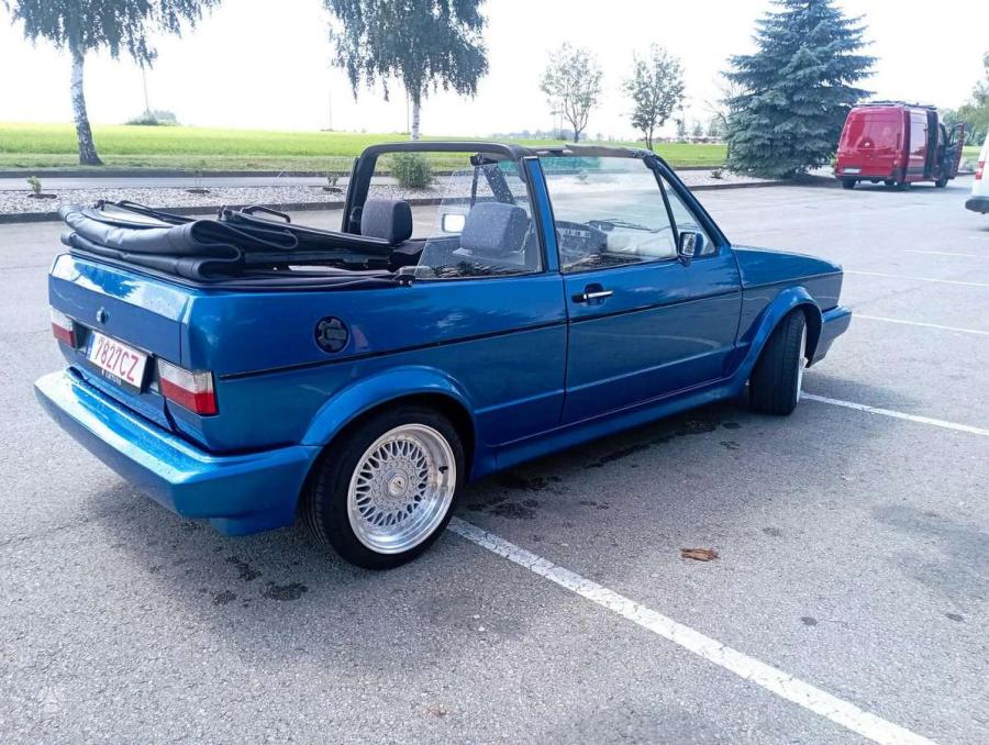 Zils Volkswagen Golf 1980 Kalvarija, ar dzinēja tilpumu 1.46 L un nobraukumu 183 tūkst. km par 4999 €, foto 9 vietnē AUTOMOTO.COM.LV