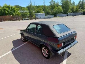 Zils Volkswagen Golf 1986 Kauņa, ar dzinēja tilpumu 1.60 L un nobraukumu 170 tūkst. km par 4800 €, foto 5 vietnē AUTOMOTO.COM.LV