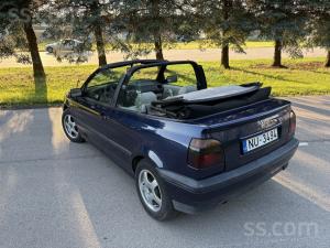 Blue Volkswagen Golf 1994 in Jelgava, with an engine capacity of 1.80 L and mileage of 275 thousand km for 1590 €, photo 14 on AUTOMOTO.COM.LV