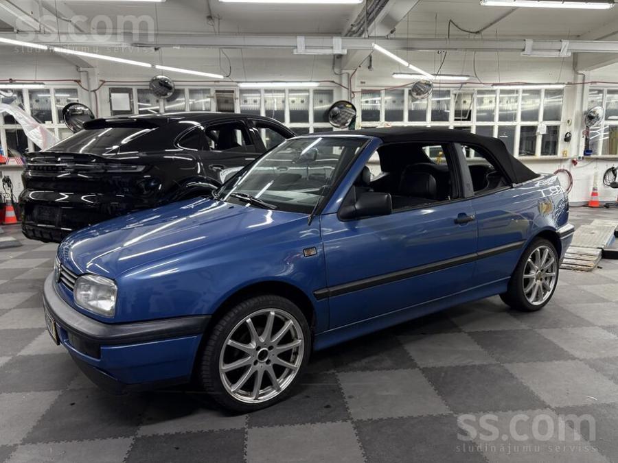 Blue Volkswagen Golf 1994 in Riga, with an engine capacity of 1.80 L and mileage of 156 thousand km for 3599 €, photo 12 on AUTOMOTO.COM.LV