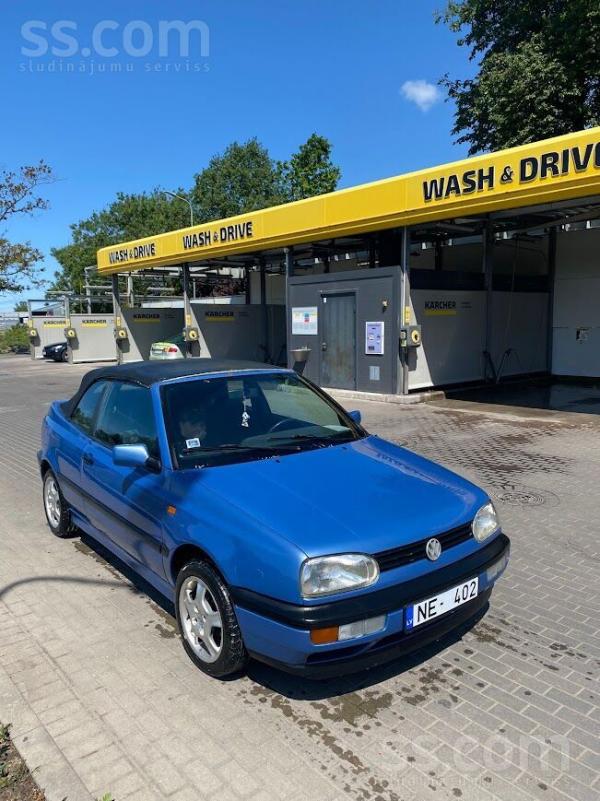 Blue Volkswagen Golf 1995 in Riga, with an engine capacity of 1.60 L and mileage of 252 thousand km for 1600 €, photo 2 on AUTOMOTO.COM.LV
