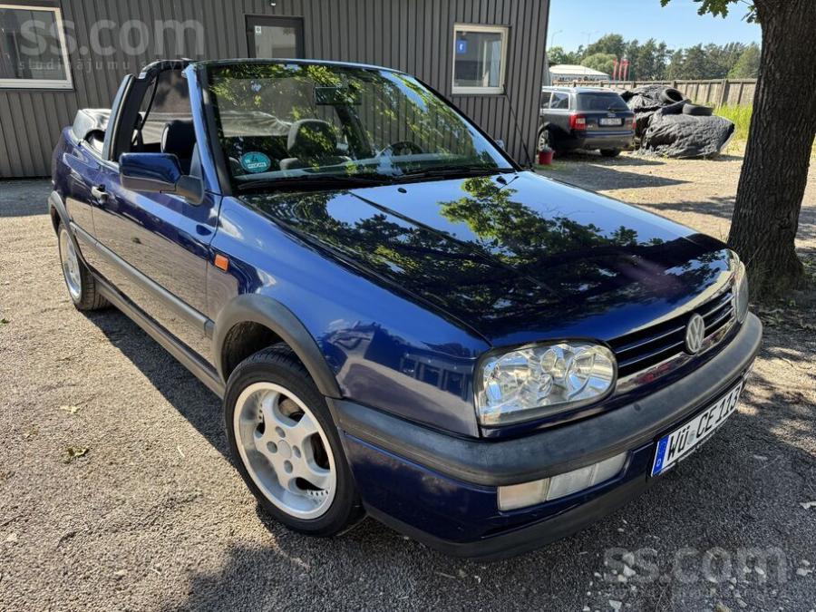Zils Volkswagen Golf 1995 Rīga, ar dzinēja tilpumu 1.60 L un nobraukumu 227 tūkst. km par 1800 €, foto 1 vietnē AUTOMOTO.COM.LV