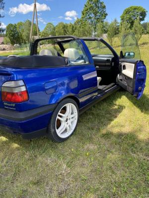 Zils Volkswagen Golf 1996 Kazlų Rūda, ar dzinēja tilpumu 1.78 L un nobraukumu 238 tūkst. km par 2850 €, foto 8 vietnē AUTOMOTO.COM.LV