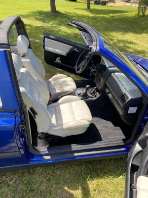 Zils Volkswagen Golf 1996 Kazlų Rūda, ar dzinēja tilpumu 1.78 L un nobraukumu 238 tūkst. km par 2850 €, foto 9 vietnē AUTOMOTO.COM.LV