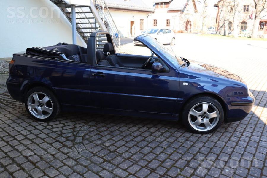 Zils Volkswagen Golf 1999 Rīga, ar dzinēja tilpumu 1.60 L un nobraukumu 208 tūkst. km par 2490 €, foto 8 vietnē AUTOMOTO.COM.LV
