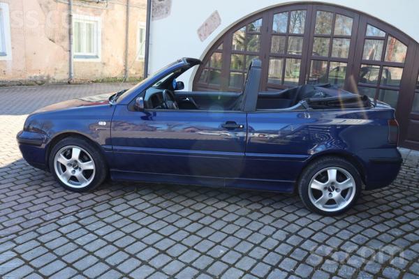 Zils Volkswagen Golf 1999 Rīga, ar dzinēja tilpumu 1.60 L un nobraukumu 208 tūkst. km par 2490 €, foto 8 vietnē AUTOMOTO.COM.LV