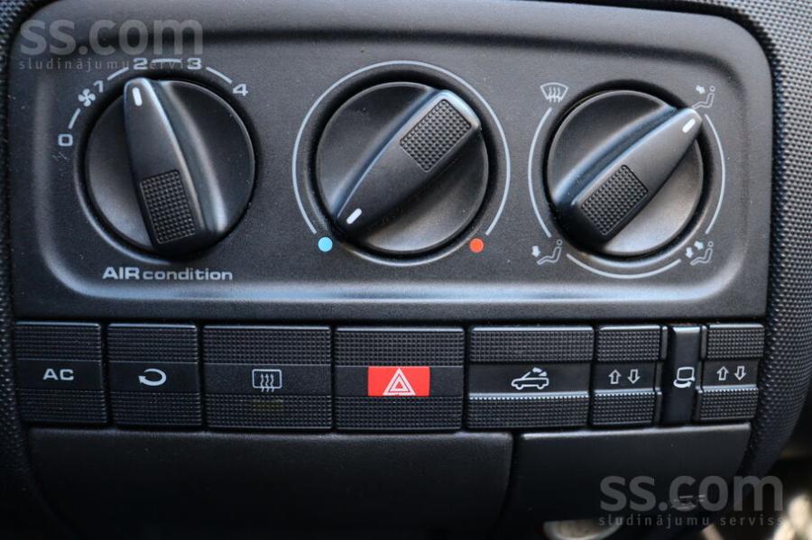 Zils Volkswagen Golf 1999 Rīga, ar dzinēja tilpumu 1.60 L un nobraukumu 208 tūkst. km par 2490 €, foto 17 vietnē AUTOMOTO.COM.LV