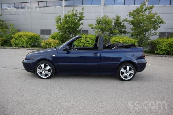 Blue Volkswagen Golf 1999 in Riga, with an engine capacity of 1.60 L and mileage of 208 thousand km for 2490 €, photo 6 on AUTOMOTO.COM.LV