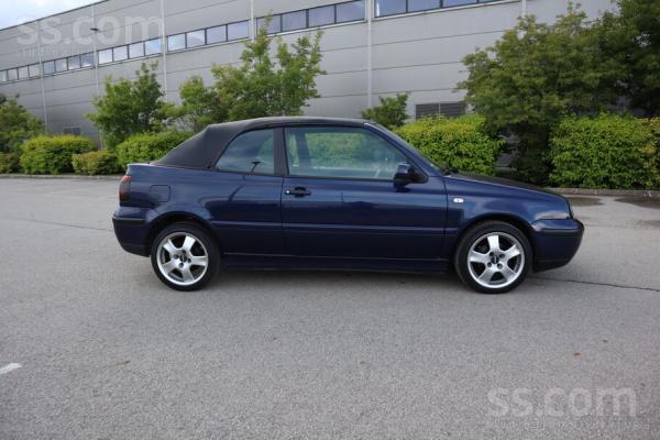 Blue Volkswagen Golf 1999 in Riga, with an engine capacity of 1.60 L and mileage of 208 thousand km for 2490 €, photo 7 on AUTOMOTO.COM.LV