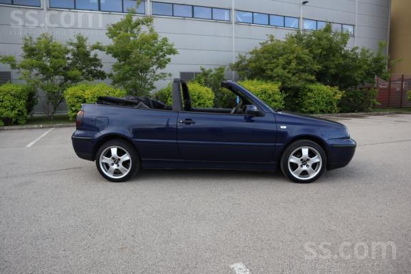 Blue Volkswagen Golf 1999 in Riga, with an engine capacity of 1.60 L and mileage of 208 thousand km for 2490 €, photo 8 on AUTOMOTO.COM.LV