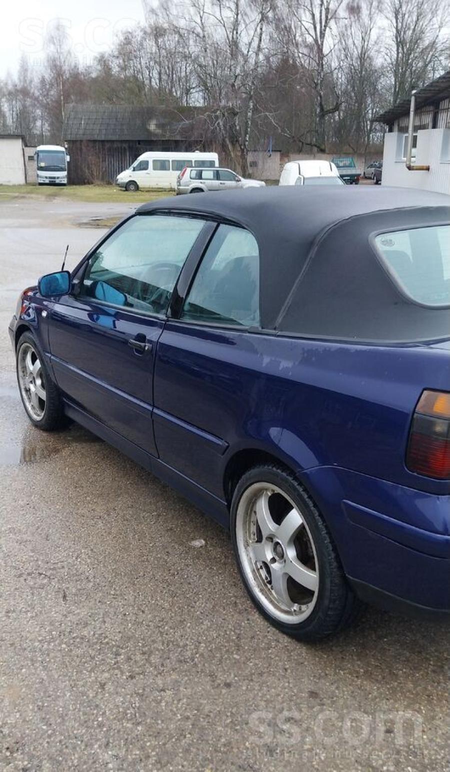 Blue Volkswagen Golf 2000 in Preili, with an engine capacity of 1.90 L and mileage of 260 thousand km for 1300 €, photo 3 on AUTOMOTO.COM.LV