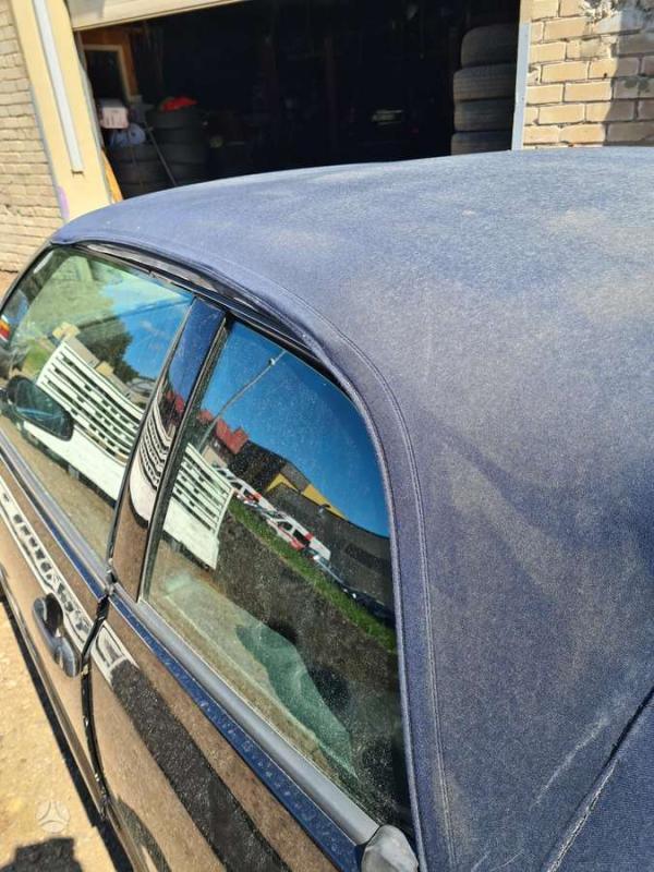 Zils Volkswagen Golf 2000 Druskininkai, ar dzinēja tilpumu 1.78 L un nobraukumu 325 tūkst. km par 1700 €, foto 10 vietnē AUTOMOTO.COM.LV