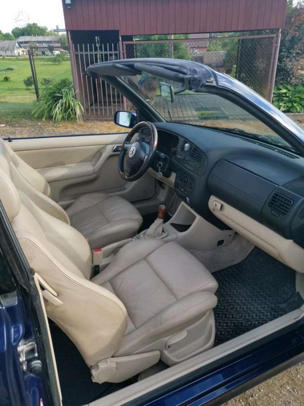 Blue Volkswagen Golf 2000 in Zarasai, with an engine capacity of 1.98 L and mileage of 101 thousand km for 4449 €, photo 7 on AUTOMOTO.COM.LV