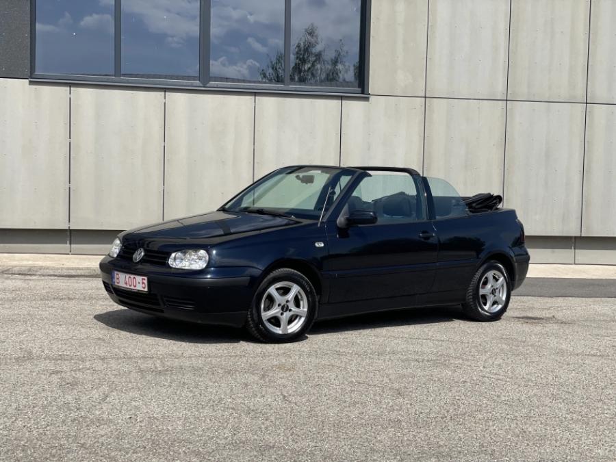 Zils Volkswagen Golf 2002 Rīga, ar dzinēja tilpumu 2.00 L un nobraukumu 236 tūkst. km par 2990 €, foto 1 vietnē AUTOMOTO.COM.LV