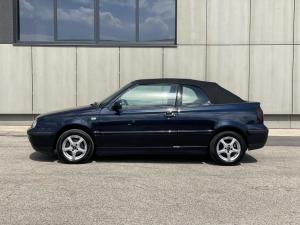 Zils Volkswagen Golf 2002 Rīga, ar dzinēja tilpumu 2.00 L un nobraukumu 236 tūkst. km par 2990 €, foto 11 vietnē AUTOMOTO.COM.LV