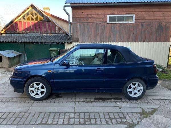 Zils Volkswagen Golf 2002 Jēkabpils, ar dzinēja tilpumu 1.90 L un nobraukumu 99 tūkst. km par 1100 €, foto 4 vietnē AUTOMOTO.COM.LV