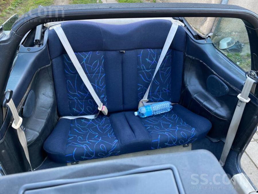 Blue Volkswagen Golf 2002 in Jekabpils, with an engine capacity of 1.90 L and mileage of 99 thousand km for 1100 €, photo 10 on AUTOMOTO.COM.LV