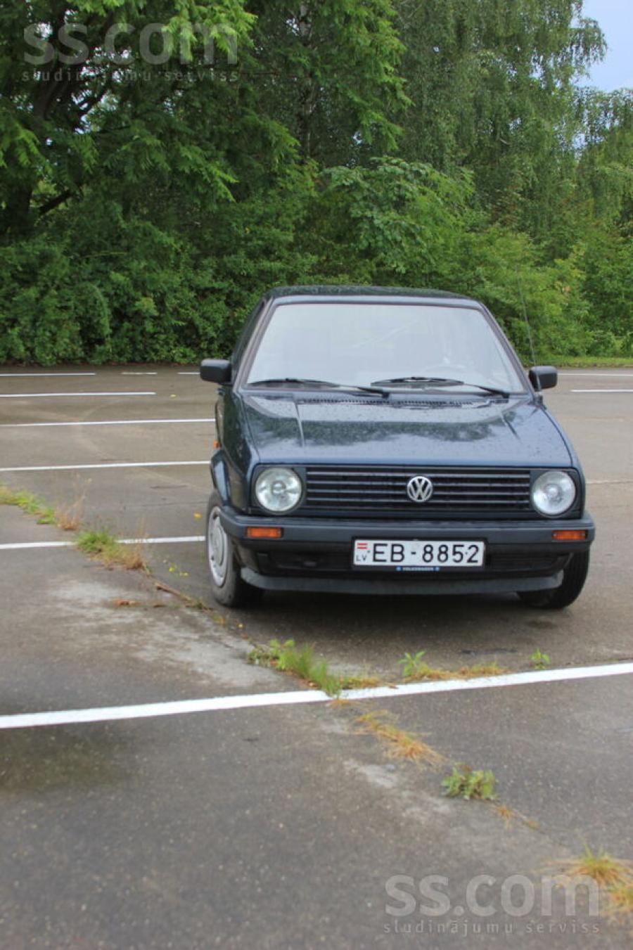 Zils Volkswagen Golf 1991 Dobele, ar dzinēja tilpumu 1.30 L un nobraukumu 242 tūkst. km par 1400 €, foto 1 vietnē AUTOMOTO.COM.LV