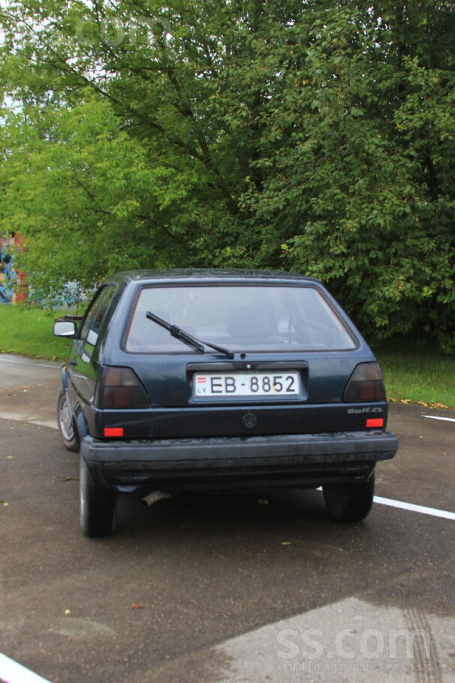 Zils Volkswagen Golf 1991 Dobele, ar dzinēja tilpumu 1.30 L un nobraukumu 242 tūkst. km par 1400 €, foto 3 vietnē AUTOMOTO.COM.LV